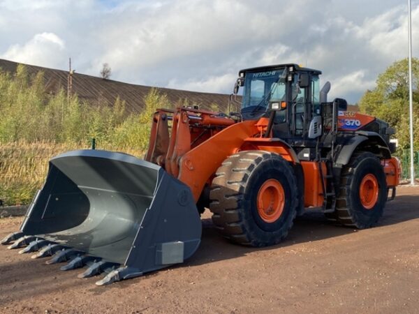 Hitachi ZW370 Wheel Loader | Quotor